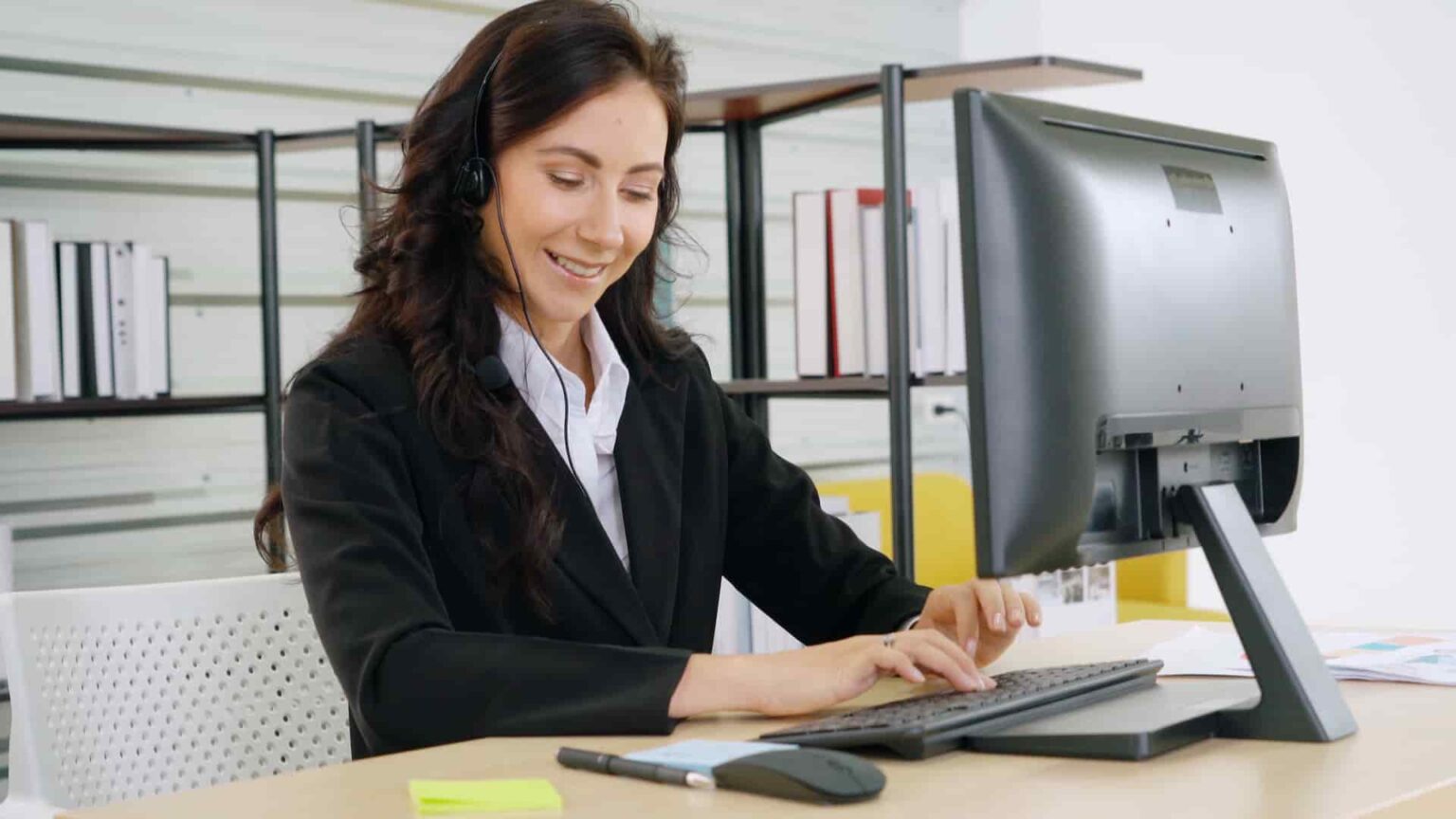 Customer Service Skills: How to Handle Difficult Calls from Customers ...